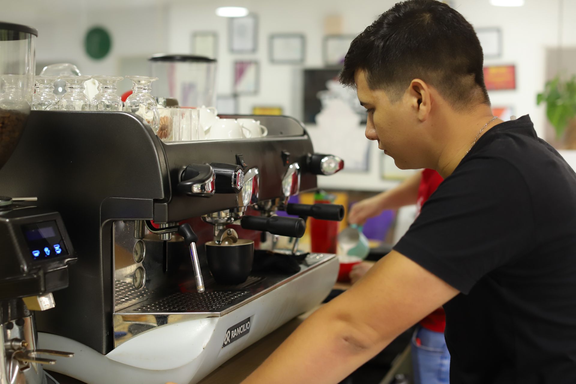 Cursos de barista en Bogotá - CO & CO Academia